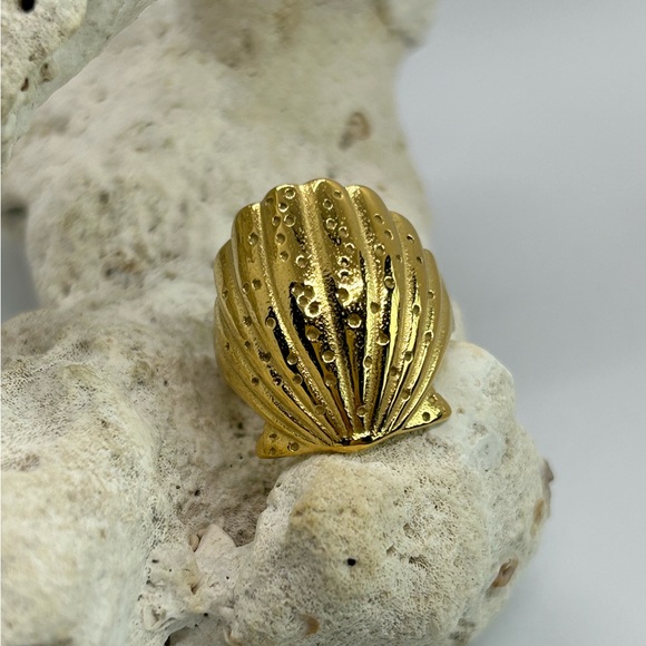 EastBound Coastal | Jewelry | Seashell Statement Ring Gold Plated ...